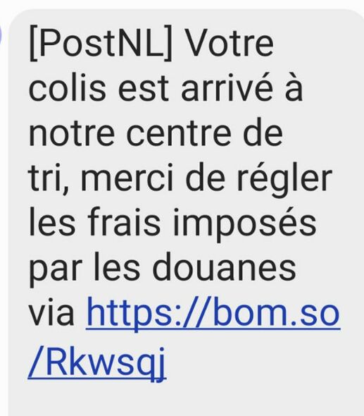 Bom.so | 0493 82 77 42 | Colis | 1 signalement | 1 commentaire