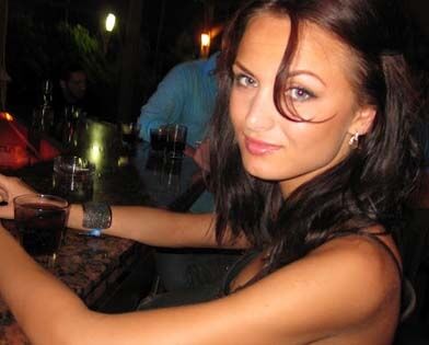 Internetcafe@abnline.com | Zhyldyz | 1 signalement | 3 commentaires